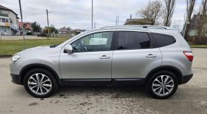 Pelēks Nissan qashqai+2 2010 Tauragė, ar dzinēja tilpumu 2.00 L un nobraukumu 226 tūkst. km par 4500 €, foto 8 vietnē AUTOMOTO.COM.LV
