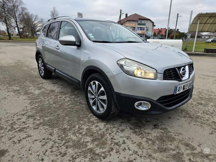 Pelēks Nissan qashqai+2 2010 Tauragė, ar dzinēja tilpumu 2.00 L un nobraukumu 226 tūkst. km par 4500 €, foto 10 vietnē AUTOMOTO.COM.LV