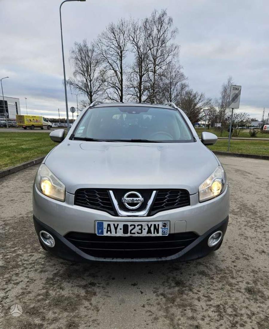 Pelēks Nissan qashqai+2 2010 Tauragė, ar dzinēja tilpumu 2.00 L un nobraukumu 226 tūkst. km par 4500 €, foto 13 vietnē AUTOMOTO.COM.LV