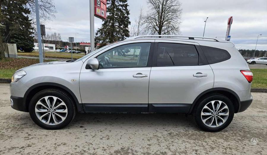 Pelēks Nissan qashqai+2 2010 Tauragė, ar dzinēja tilpumu 2.00 L un nobraukumu 226 tūkst. km par 4500 €, foto 14 vietnē AUTOMOTO.COM.LV
