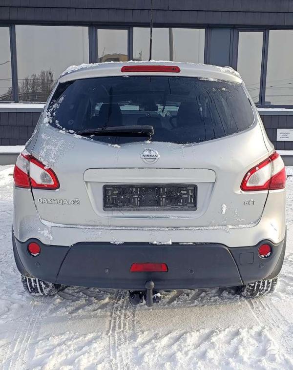 Pelēks Nissan qashqai+2 2010 Kauņa, ar dzinēja tilpumu 1.46 L un nobraukumu 194 tūkst. km par 5100 €, foto 5 vietnē AUTOMOTO.COM.LV
