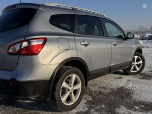 Pelēks Nissan qashqai+2 2010 Viļņa, ar dzinēja tilpumu 1.60 L un nobraukumu 185 tūkst. km par 5490 €, foto 10 vietnē AUTOMOTO.COM.LV