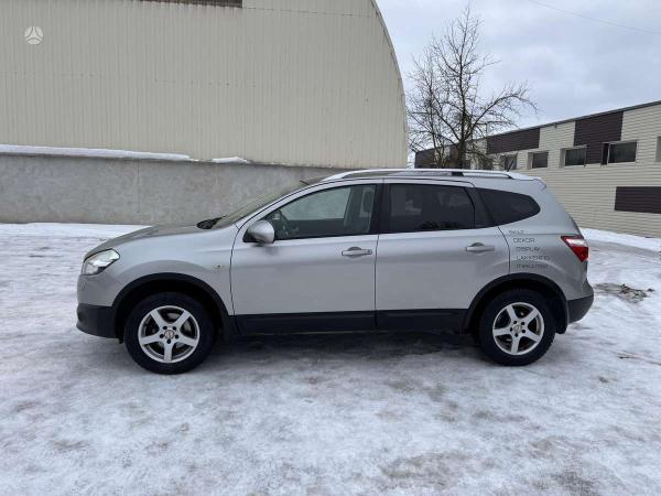 Pelēks Nissan qashqai+2 2010 Kauņa, ar dzinēja tilpumu 1.46 L un nobraukumu 221 tūkst. km par 4600 €, foto 6 vietnē AUTOMOTO.COM.LV