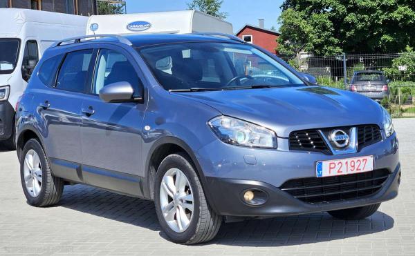 Grey Nissan qashqai+2 2010 in Taurage, with an engine capacity of 2.00 L and mileage of 174 thousand km for 5500 €, photo 4 on AUTOMOTO.COM.LV