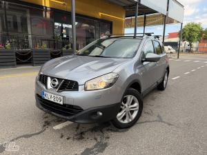 Grey Nissan qashqai+2 2010 in Kaunas, with an engine capacity of 2.00 L and mileage of 380 thousand km for 3990 €, photo 5 on AUTOMOTO.COM.LV