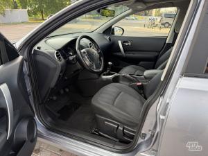 Grey Nissan qashqai+2 2010 in Kaunas, with an engine capacity of 2.00 L and mileage of 380 thousand km for 3990 €, photo 10 on AUTOMOTO.COM.LV