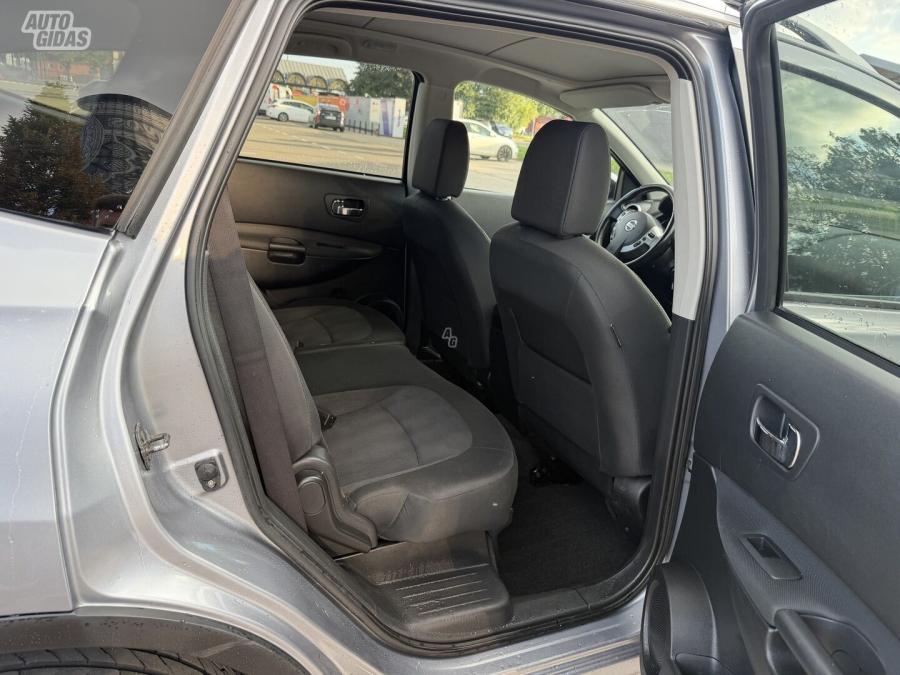 Grey Nissan qashqai+2 2010 in Kaunas, with an engine capacity of 2.00 L and mileage of 380 thousand km for 3990 €, photo 22 on AUTOMOTO.COM.LV
