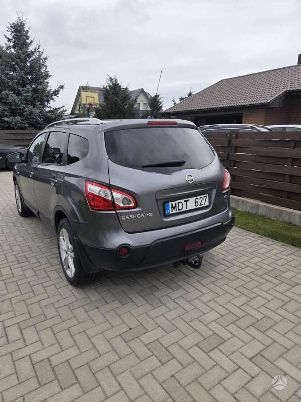 Pelēks Nissan qashqai+2 2010 Klaipėda, ar dzinēja tilpumu 2.00 L un nobraukumu 335 tūkst. km par 4000 €, foto 3 vietnē AUTOMOTO.COM.LV