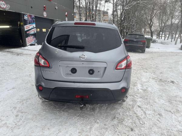 Grey Nissan qashqai+2 2011 in Kaunas, with an engine capacity of 2.00 L and mileage of 265 thousand km for 4850 €, photo 5 on AUTOMOTO.COM.LV