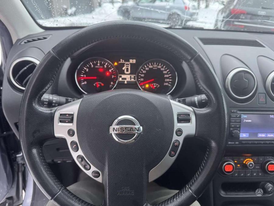 Grey Nissan qashqai+2 2011 in Kaunas, with an engine capacity of 2.00 L and mileage of 265 thousand km for 4850 €, photo 11 on AUTOMOTO.COM.LV