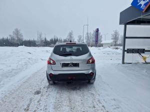 Grey Nissan qashqai+2 2011 in Radviliskis, with an engine capacity of 2.00 L and mileage of 240 thousand km for 4450 €, photo 7 on AUTOMOTO.COM.LV
