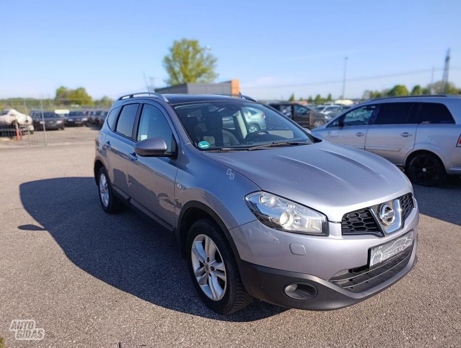 Grey Nissan qashqai+2 2011 in Marijampole, with an engine capacity of 1.50 L and mileage of 220 thousand km for 4250 €, photo 3 on AUTOMOTO.COM.LV