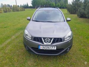 Pelēks Nissan qashqai+2 2011 Marijampole, ar dzinēja tilpumu 1.60 L un nobraukumu 194 tūkst. km par 4900 €, foto  vietnē AUTOMOTO.COM.LV