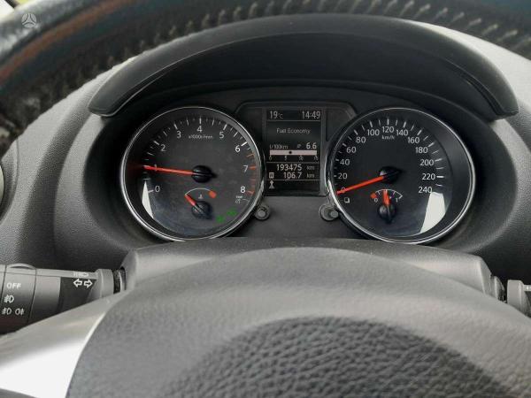 Pelēks Nissan qashqai+2 2011 Marijampole, ar dzinēja tilpumu 1.60 L un nobraukumu 194 tūkst. km par 4900 €, foto 8 vietnē AUTOMOTO.COM.LV