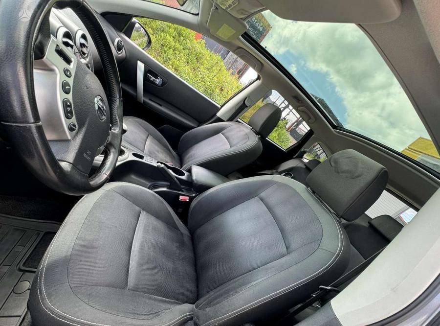 Grey Nissan qashqai+2 2011 in Kaunas, with an engine capacity of 0.00 L and mileage of 234 thousand km for 4890 €, photo 17 on AUTOMOTO.COM.LV