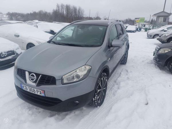 Pelēks Nissan qashqai+2 2012 Viļņa, ar dzinēja tilpumu 1.46 L un nobraukumu 266 tūkst. km par 5450 €, foto 2 vietnē AUTOMOTO.COM.LV
