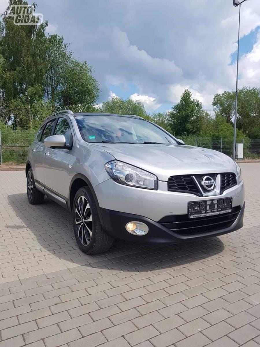 Pelēks Nissan qashqai+2 2012 Kauņa, ar dzinēja tilpumu 1.60 L un nobraukumu 236 tūkst. km par 5600 €, foto 1 vietnē AUTOMOTO.COM.LV