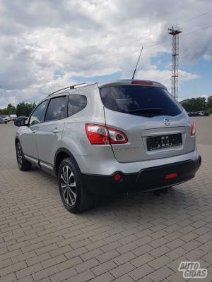 Pelēks Nissan qashqai+2 2012 Kauņa, ar dzinēja tilpumu 1.60 L un nobraukumu 236 tūkst. km par 5600 €, foto 3 vietnē AUTOMOTO.COM.LV