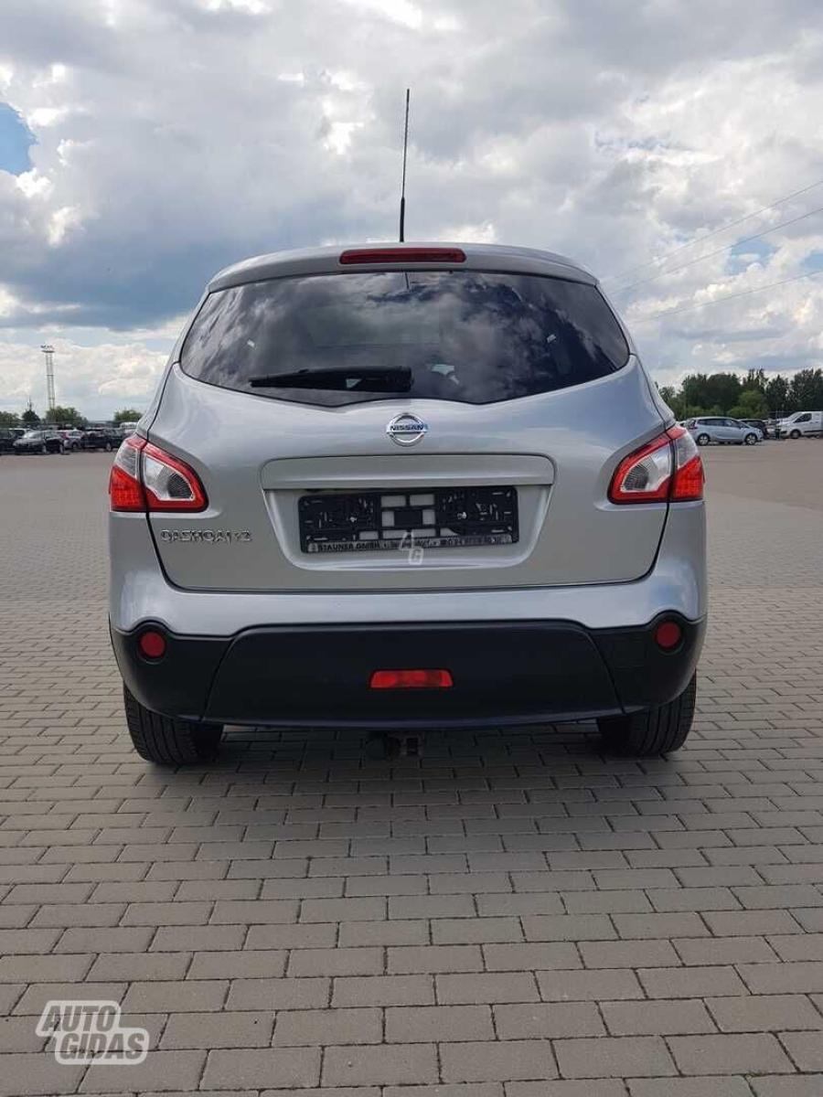 Pelēks Nissan qashqai+2 2012 Kauņa, ar dzinēja tilpumu 1.60 L un nobraukumu 236 tūkst. km par 5600 €, foto 6 vietnē AUTOMOTO.COM.LV