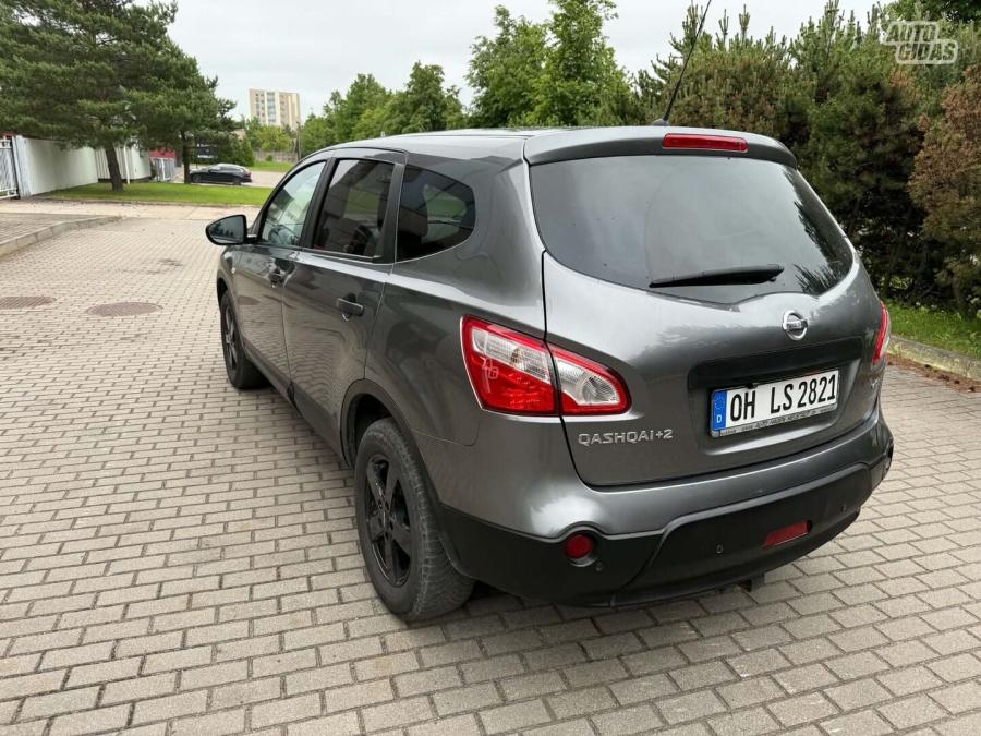 Pelēks Nissan qashqai+2 2012 Mažeikiai, ar dzinēja tilpumu 1.50 L un nobraukumu 251 tūkst. km par 5950 €, foto 4 vietnē AUTOMOTO.COM.LV