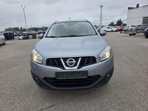 Grey Nissan qashqai+2 2012 in Marijampole, with an engine capacity of 2.00 L and mileage of 226 thousand km for 4200 €, photo 3 on AUTOMOTO.COM.LV