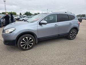 Grey Nissan qashqai+2 2012 in Marijampole, with an engine capacity of 2.00 L and mileage of 226 thousand km for 4200 €, photo 7 on AUTOMOTO.COM.LV