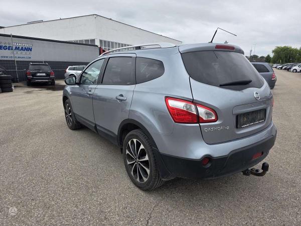 Grey Nissan qashqai+2 2012 in Marijampole, with an engine capacity of 2.00 L and mileage of 226 thousand km for 4200 €, photo 10 on AUTOMOTO.COM.LV