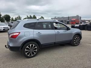 Grey Nissan qashqai+2 2012 in Marijampole, with an engine capacity of 2.00 L and mileage of 226 thousand km for 4200 €, photo 16 on AUTOMOTO.COM.LV