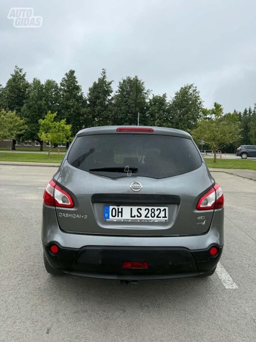 Grey Nissan qashqai+2 2012 in Mazeikiai, with an engine capacity of 1.50 L and mileage of 251 thousand km for 5750 €, photo 4 on AUTOMOTO.COM.LV