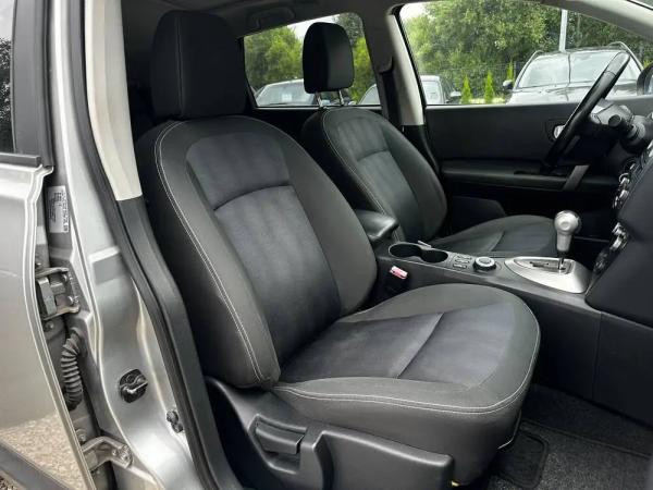 Pelēks Nissan qashqai+2 2012 Jelgava, ar dzinēja tilpumu 2.00 L un nobraukumu 120 tūkst. km par 6700 €, foto 9 vietnē AUTOMOTO.COM.LV