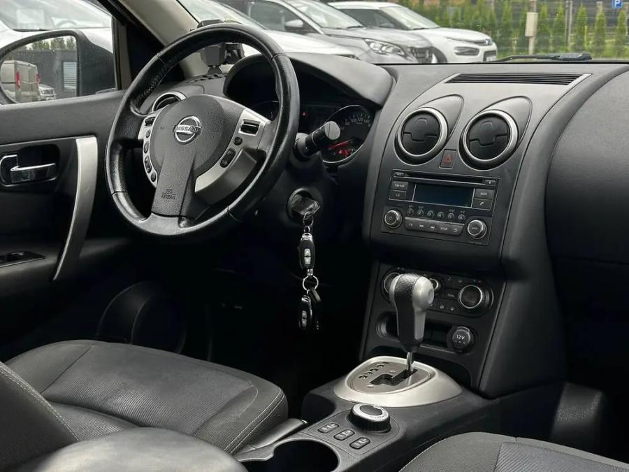 Pelēks Nissan qashqai+2 2012 Jelgava, ar dzinēja tilpumu 2.00 L un nobraukumu 120 tūkst. km par 6700 €, foto 12 vietnē AUTOMOTO.COM.LV