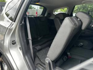 Pelēks Nissan qashqai+2 2012 Jelgava, ar dzinēja tilpumu 2.00 L un nobraukumu 120 tūkst. km par 6700 €, foto 15 vietnē AUTOMOTO.COM.LV