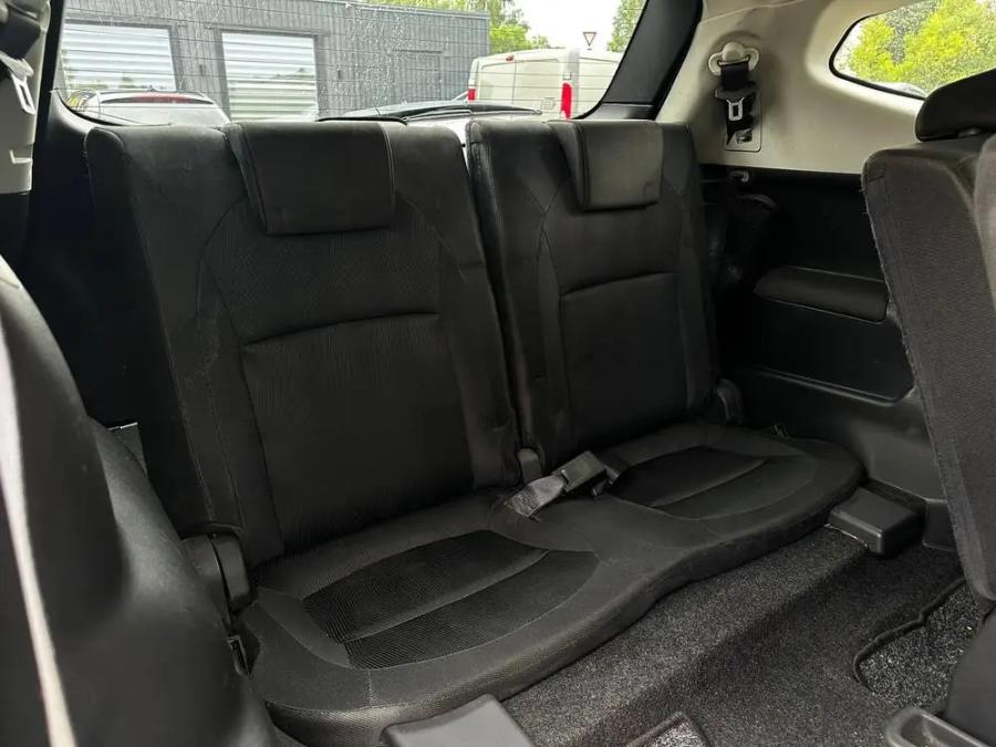 Pelēks Nissan qashqai+2 2012 Jelgava, ar dzinēja tilpumu 2.00 L un nobraukumu 120 tūkst. km par 6700 €, foto 16 vietnē AUTOMOTO.COM.LV