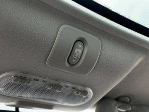 Pelēks Nissan qashqai+2 2012 Jelgava, ar dzinēja tilpumu 2.00 L un nobraukumu 120 tūkst. km par 6700 €, foto 33 vietnē AUTOMOTO.COM.LV