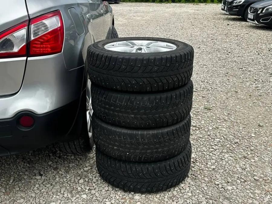 Pelēks Nissan qashqai+2 2012 Jelgava, ar dzinēja tilpumu 2.00 L un nobraukumu 120 tūkst. km par 6700 €, foto 35 vietnē AUTOMOTO.COM.LV