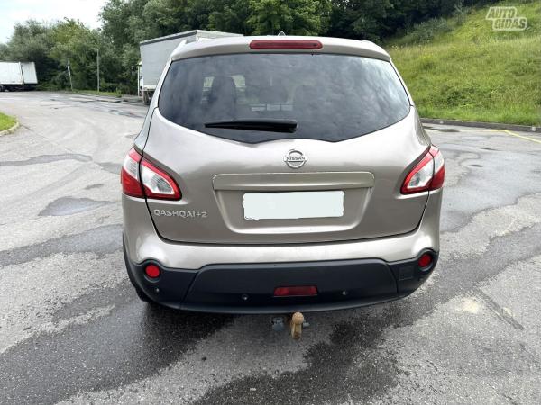Grey Nissan qashqai+2 2012 in Kaunas, with an engine capacity of 1.60 L and mileage of 300 thousand km for 4300 €, photo 8 on AUTOMOTO.COM.LV
