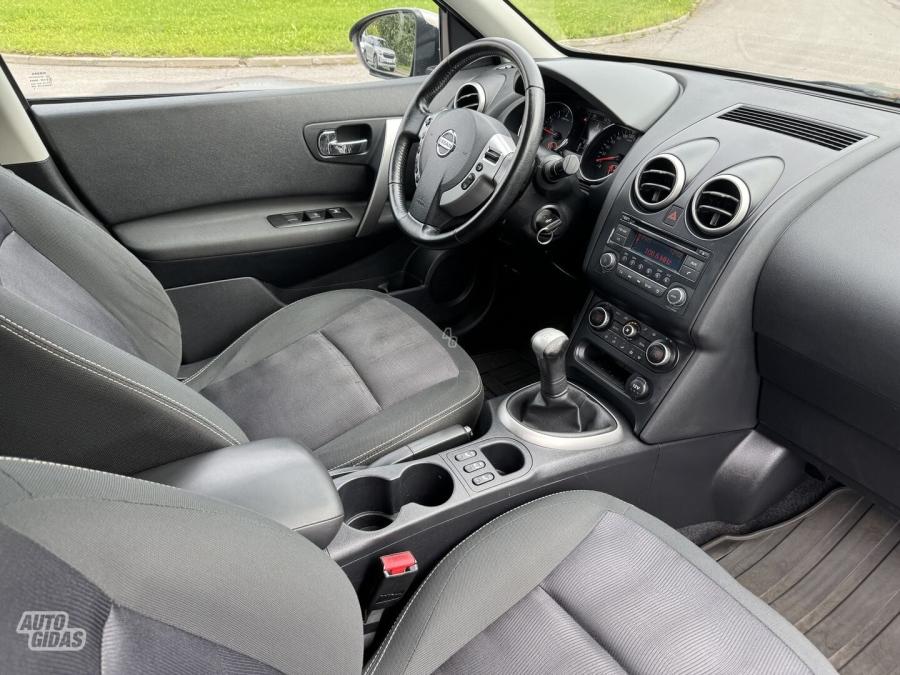 Pelēks Nissan qashqai+2 2012 Kauņa, ar dzinēja tilpumu 1.60 L un nobraukumu 300 tūkst. km par 4300 €, foto 13 vietnē AUTOMOTO.COM.LV