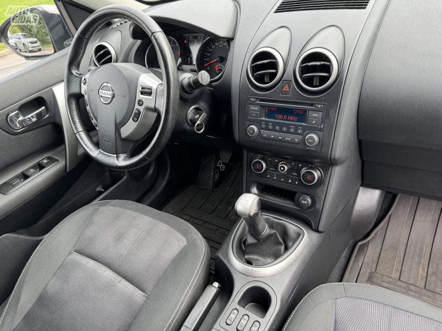 Pelēks Nissan qashqai+2 2012 Kauņa, ar dzinēja tilpumu 1.60 L un nobraukumu 300 tūkst. km par 4300 €, foto 15 vietnē AUTOMOTO.COM.LV
