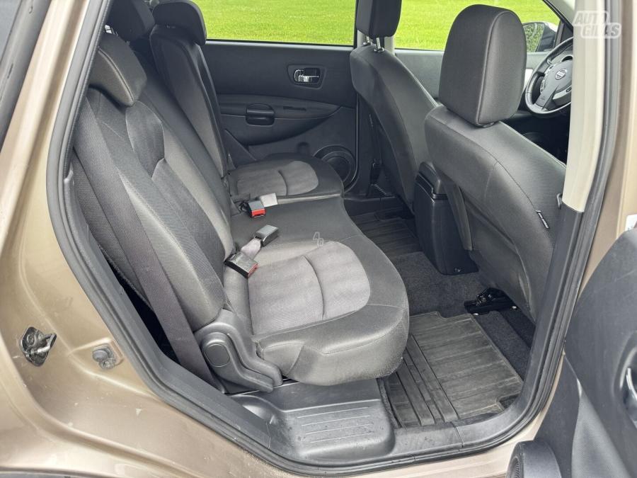 Pelēks Nissan qashqai+2 2012 Kauņa, ar dzinēja tilpumu 1.60 L un nobraukumu 300 tūkst. km par 4300 €, foto 27 vietnē AUTOMOTO.COM.LV