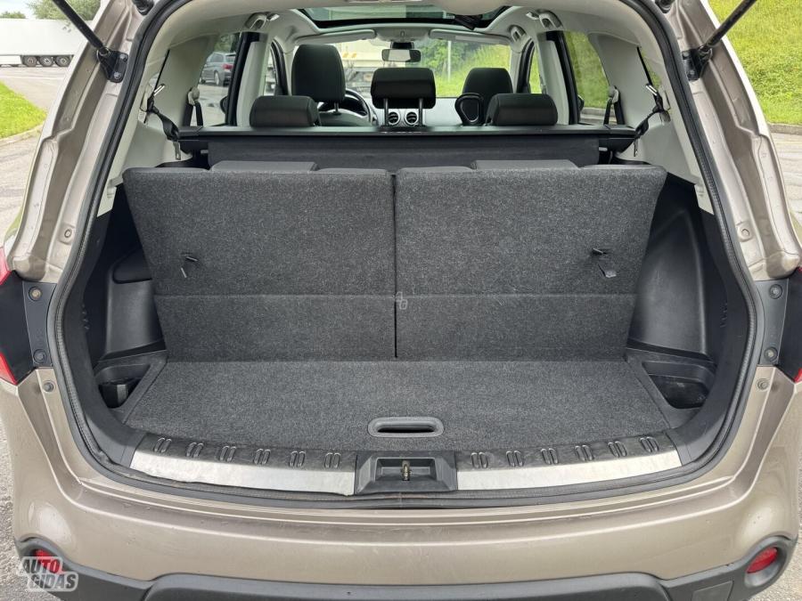 Pelēks Nissan qashqai+2 2012 Kauņa, ar dzinēja tilpumu 1.60 L un nobraukumu 300 tūkst. km par 4300 €, foto 29 vietnē AUTOMOTO.COM.LV