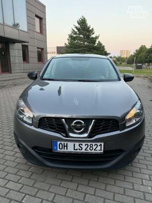 Grey Nissan qashqai+2 2012 in Mazeikiai, with an engine capacity of 1.50 L and mileage of 251 thousand km for 5500 €, photo 5 on AUTOMOTO.COM.LV