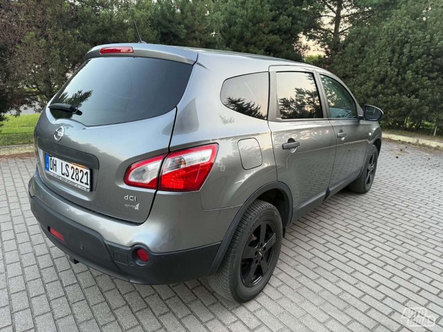 Grey Nissan qashqai+2 2012 in Mazeikiai, with an engine capacity of 1.50 L and mileage of 251 thousand km for 5500 €, photo 6 on AUTOMOTO.COM.LV