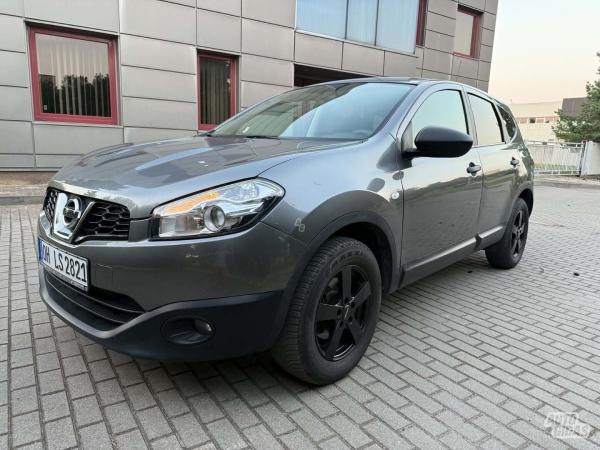 Grey Nissan qashqai+2 2012 in Mazeikiai, with an engine capacity of 1.50 L and mileage of 251 thousand km for 5500 €, photo 8 on AUTOMOTO.COM.LV