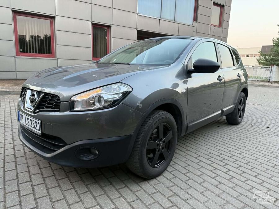 Grey Nissan qashqai+2 2012 in Mazeikiai, with an engine capacity of 1.50 L and mileage of 251 thousand km for 5500 €, photo 9 on AUTOMOTO.COM.LV