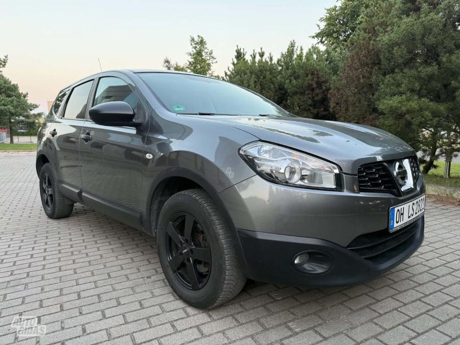 Grey Nissan qashqai+2 2012 in Mazeikiai, with an engine capacity of 1.50 L and mileage of 251 thousand km for 5500 €, photo 10 on AUTOMOTO.COM.LV
