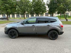 Grey Nissan qashqai+2 2012 in Mazeikiai, with an engine capacity of 1.50 L and mileage of 251 thousand km for 5500 €, photo 19 on AUTOMOTO.COM.LV