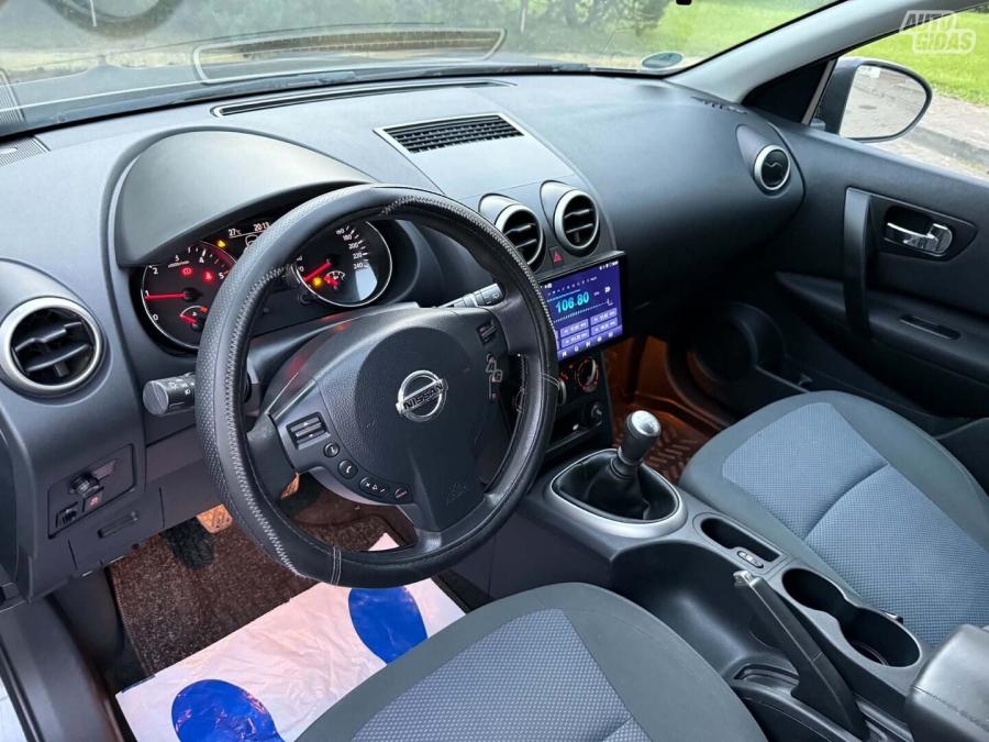 Grey Nissan qashqai+2 2012 in Mazeikiai, with an engine capacity of 1.50 L and mileage of 251 thousand km for 5500 €, photo 24 on AUTOMOTO.COM.LV