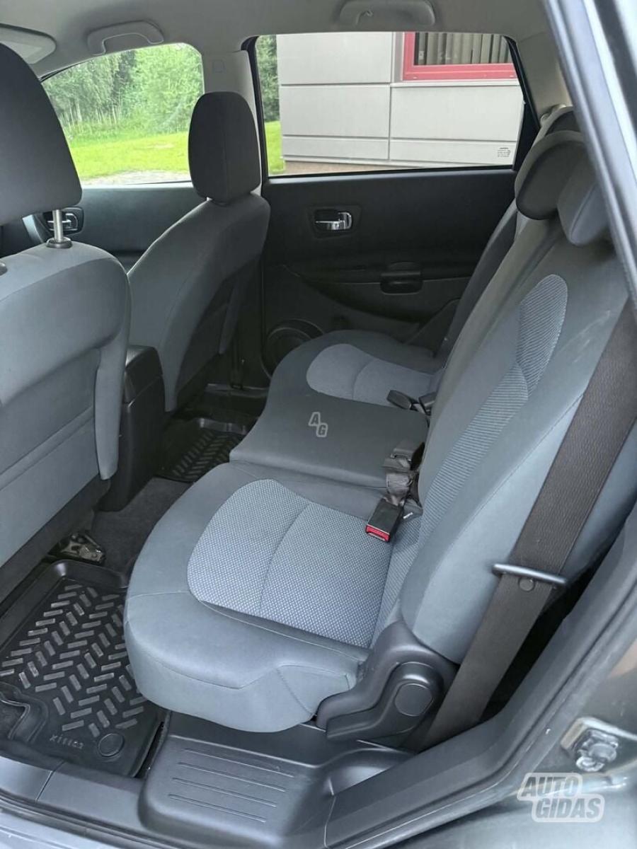 Grey Nissan qashqai+2 2012 in Mazeikiai, with an engine capacity of 1.50 L and mileage of 251 thousand km for 5500 €, photo 30 on AUTOMOTO.COM.LV
