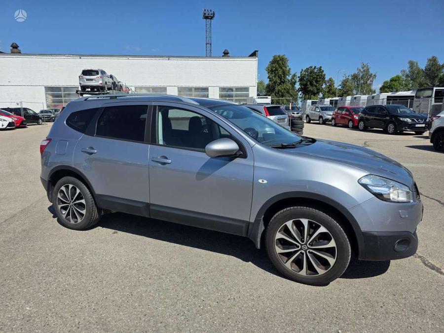 Pelēks Nissan qashqai+2 2012 Marijampole, ar dzinēja tilpumu 2.00 L un nobraukumu 221 tūkst. km par 4400 €, foto 14 vietnē AUTOMOTO.COM.LV