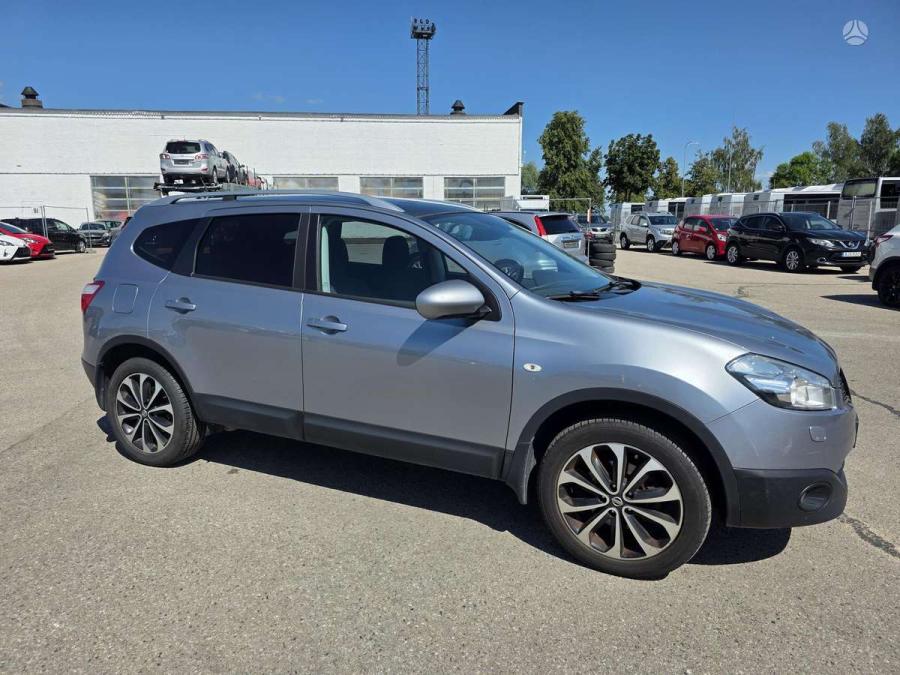 Pelēks Nissan qashqai+2 2012 Marijampole, ar dzinēja tilpumu 2.00 L un nobraukumu 221 tūkst. km par 4400 €, foto 19 vietnē AUTOMOTO.COM.LV